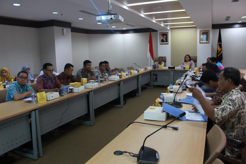 Pusluhbankum Menyusun Instrumen Uji Kompetensi JFT Penyuluh Hukum