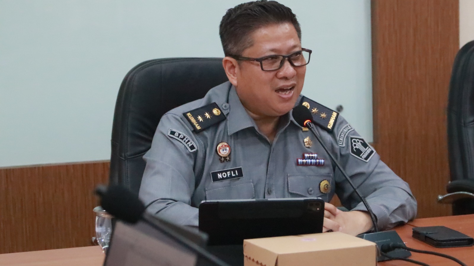 Webinar "Manajemen Teknologi Informasi Dalam Pengelolaan JDIH": Transformasi Digital bagi ...