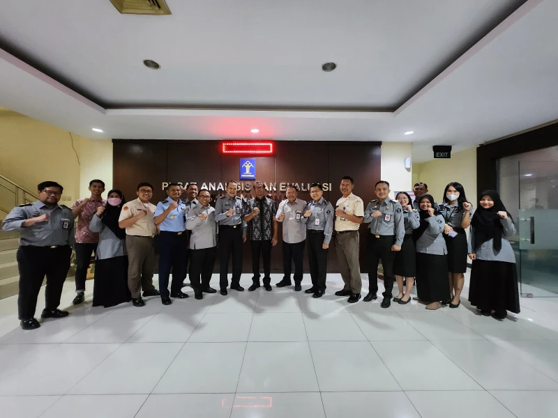 BPHN Gelar Rapat Analisis dan Evaluasi UU Pertahanan Negara: Refleksi ...